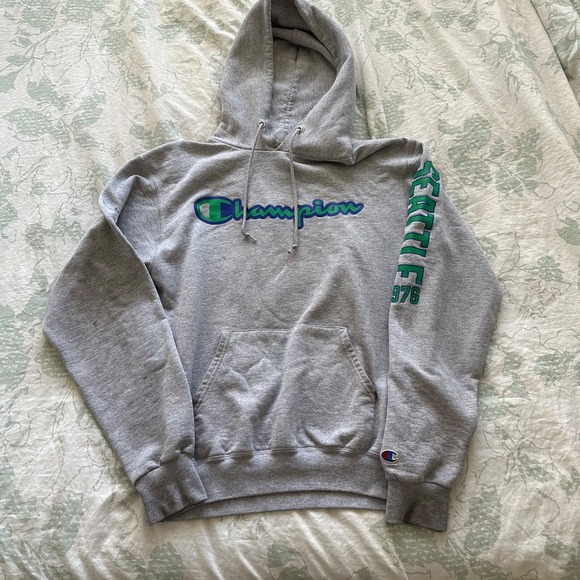 Champion | Shirts | Vintage Champion Mens Small Seattle Block Letter ...
